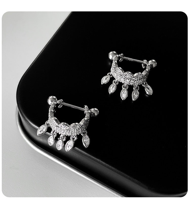 Sparkling Fringe Helix Barbell Piercing (20G)
